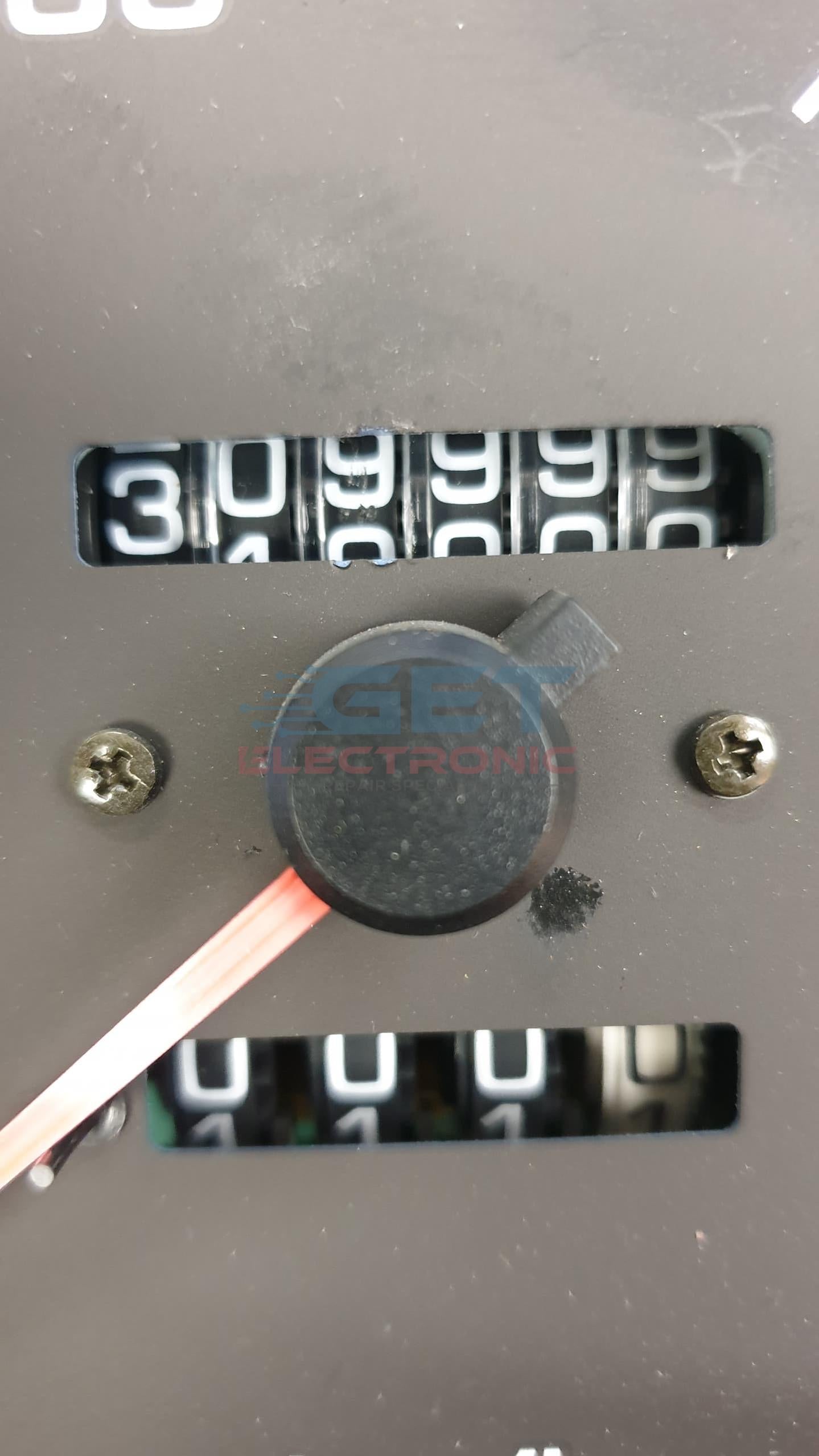 ⚠️ Instrument Cluster Odometer Repair – Vandalism or Tampering Damage ...