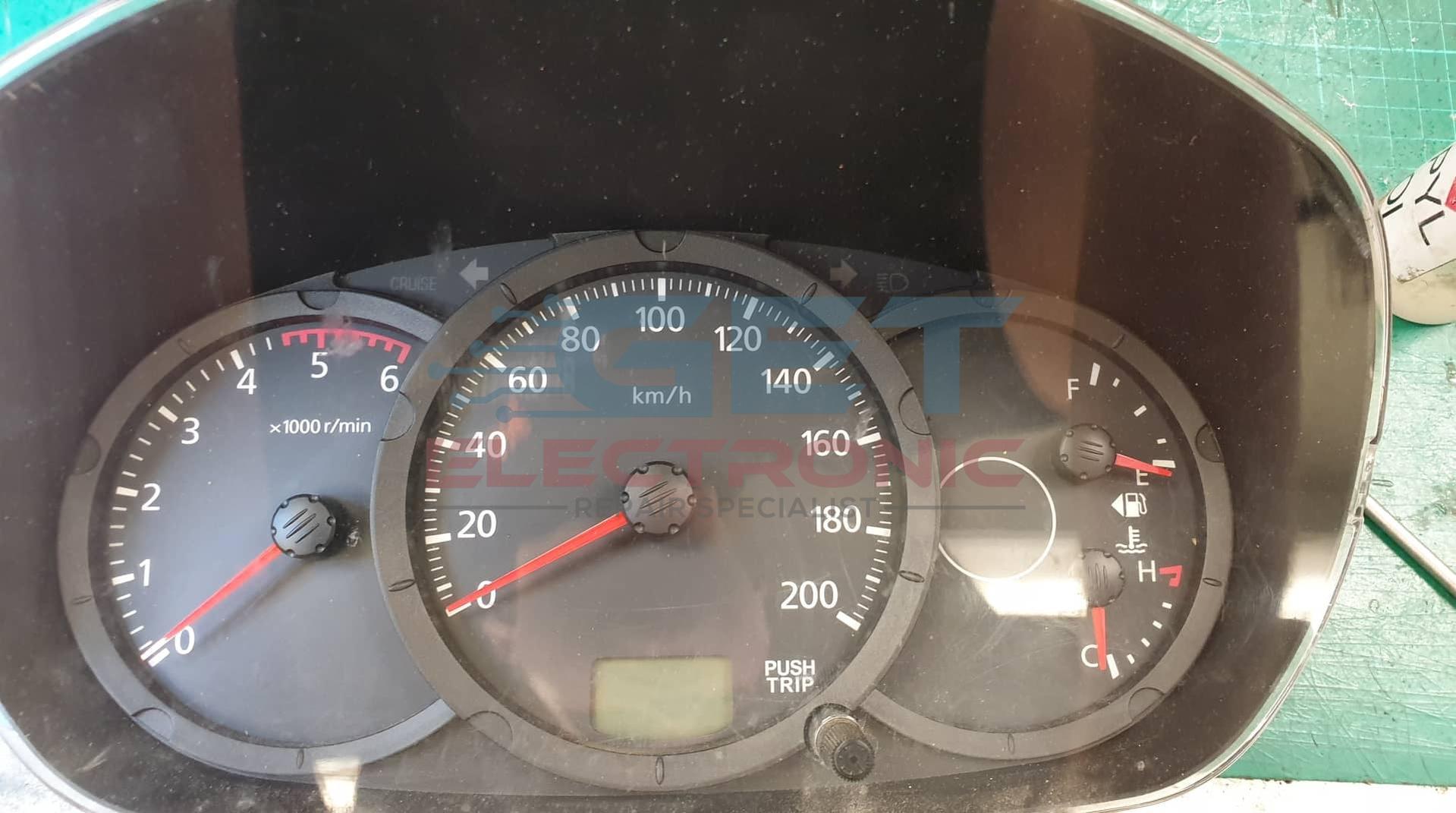 Mitsubishi L200 / Triton KB4 Instrument Cluster Repair (2005–2015 ...